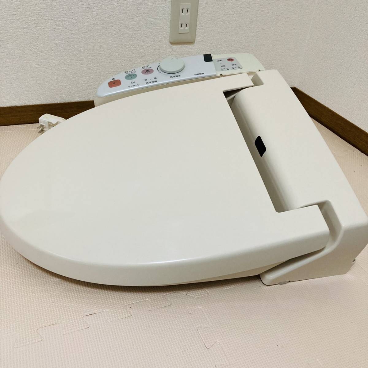 INAX イナックス シャワートイレK30タイプ CW-K31 ウォシュレット 便座 通電簡易 /Y061-09(温水便座、ウォシュレット)｜売買されたオークション情報、yahooの商品情報を ...