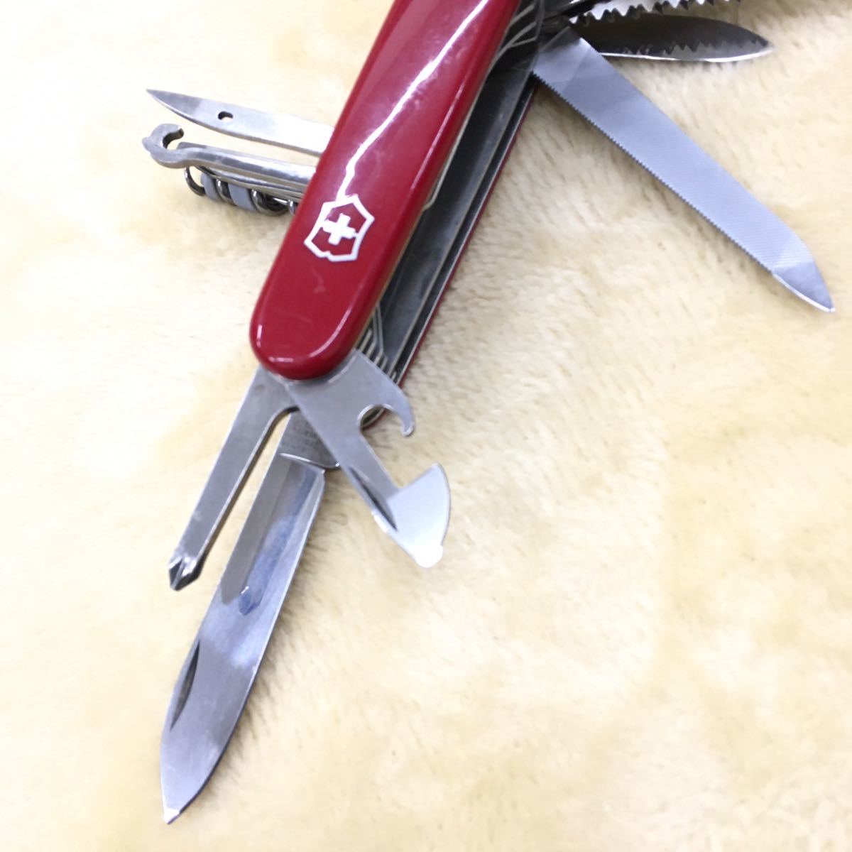 VICTORINOX ビクトリノックス スイスチャンプ 1 67 95 フラッグ VICTORINOX ビクトリノックス スイスチャンプ 1 67 95 フラッグ