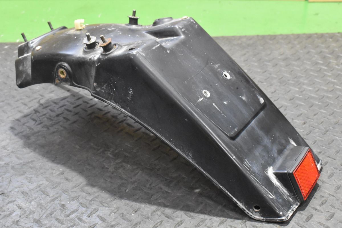 Yahoo!オークション - H306 当時物 純正 CB900F リアフェンダー 0094 ...