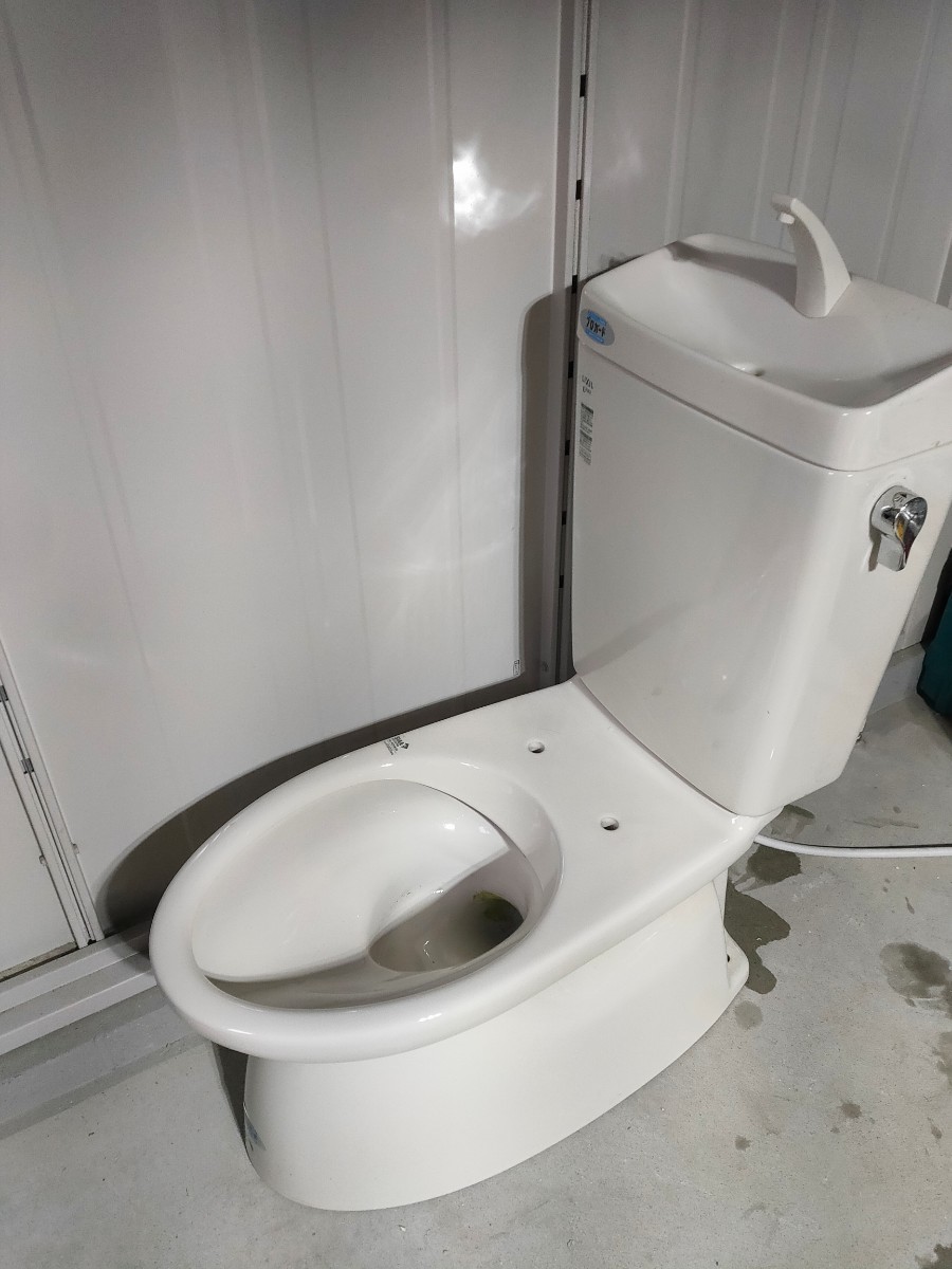 Yahoo!オークション - INAXトイレ ロータンク＋便器セット 中古