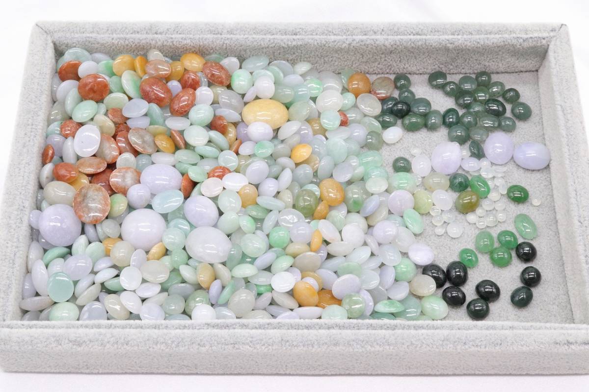 レア ミャンマー産 天然本翡翠 緑翡翠 白翡翠 赤翡翠 黒翡翠 氷翡翠 ルース 600g／3 000ct まとめて 天然石 ヒスイ 翡翠 ひすい 宝石(ヒスイ)｜売買されたオークション情報 ...