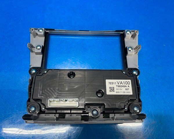 Yahoo!オークション - レヴォーグ VM4 エアコンパネル 管理番号 4566