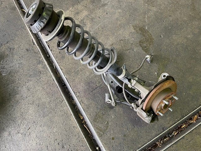 Yahoo!オークション - N BOX JF3 フロントストラット左 管理番号 4573