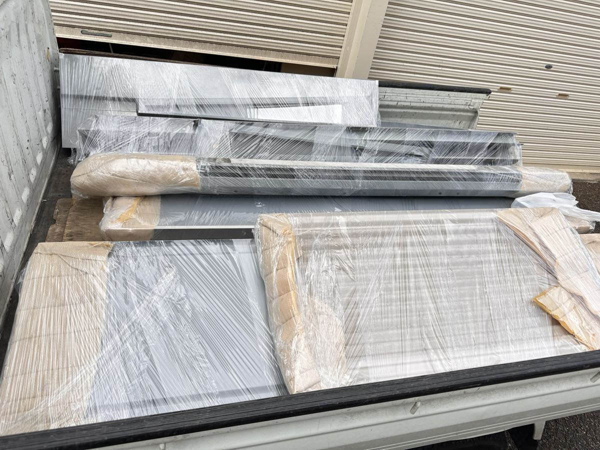 Yahoo!オークション - 物置 中古品 サイズ約高さ1950幅1850奥980mm ...