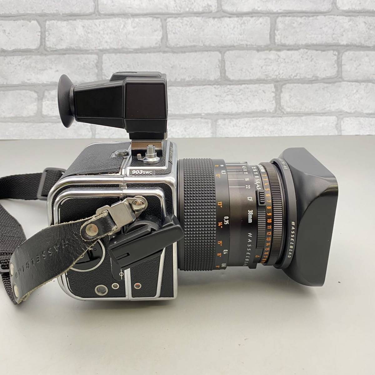 代購代標第一品牌－樂淘letao－【T-20】 付属品多数 HASSELBLAD カメラ セット 903SWC 4.5 / 38 38mm 希少 コレクション 動作未確認 現状