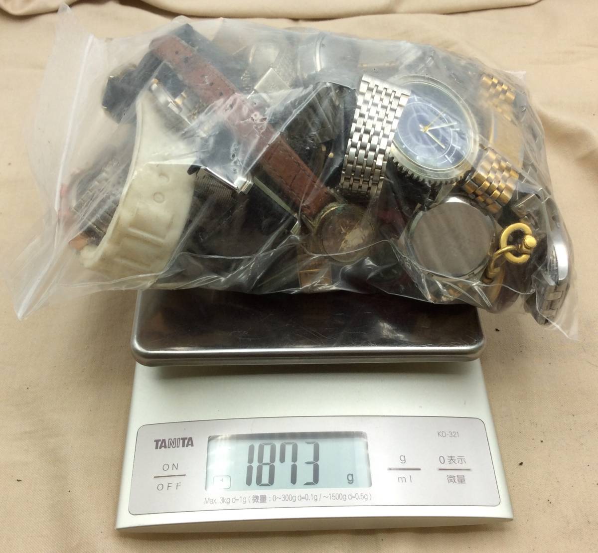 Yahoo!オークション - ZZ509【腕時計 大量 まとめて】約1873g 約37個...