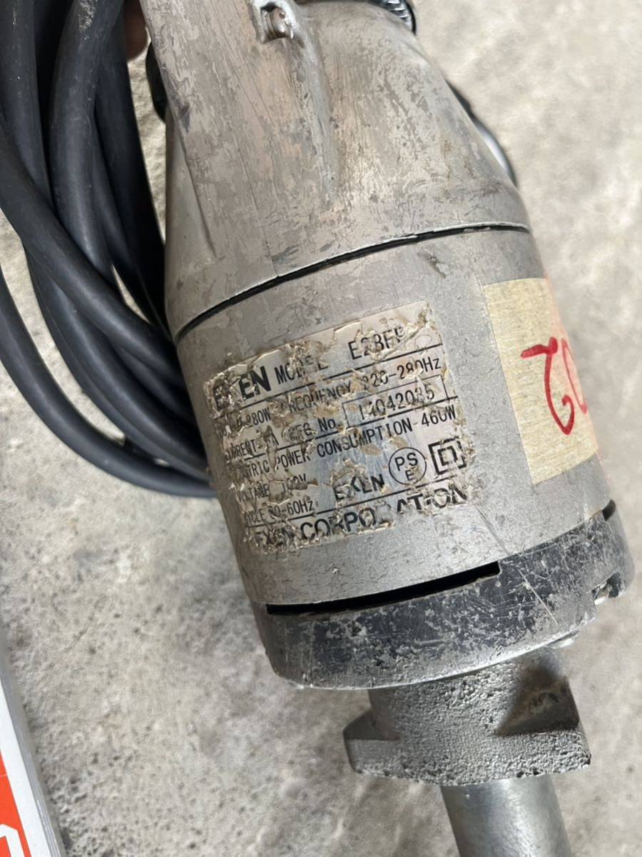 Yahoo!オークション - A02 EXEN 軽便バイブレーター コンクリート 動作...