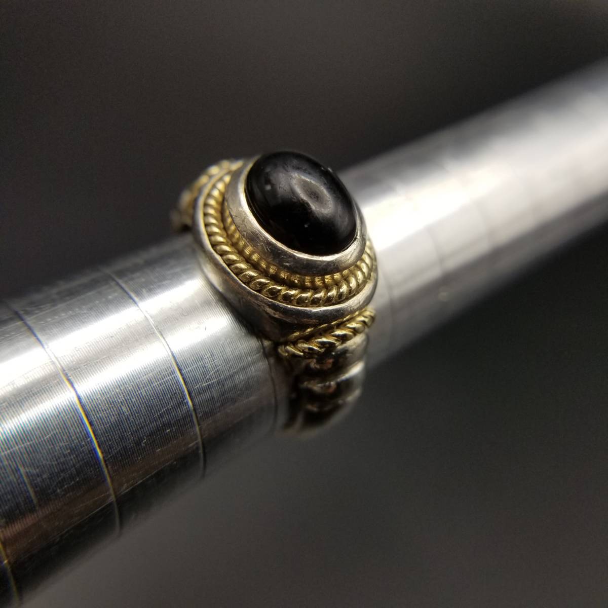 オニキス カボション 925 シルバー K18 イエローゴールド ヴィンテージ リング 指輪 銀 楕円 ソリテール ロープアクセント クラシック 6Y-2(オニキス)｜売買されたオークション ...