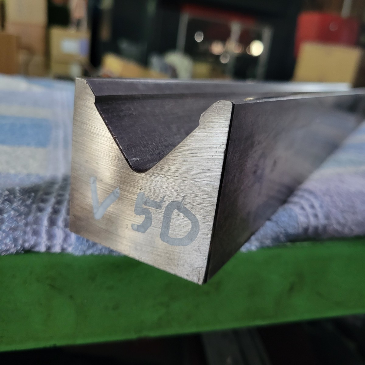 Yahoo!オークション - アマダ 金型 ベンダー ダイ V50 Lサイズ