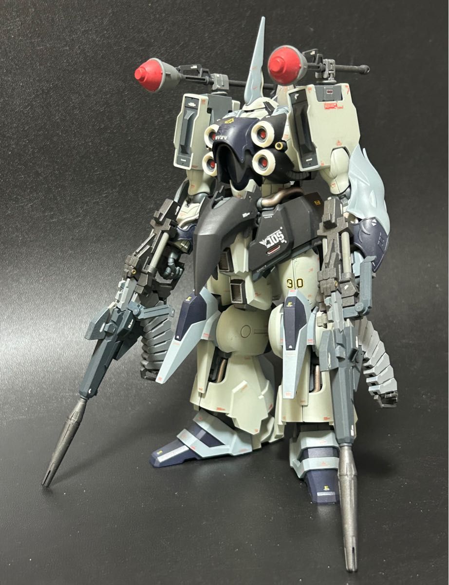 ガンプラ ガンダム 1/144 HGUC クシャトリヤ 組立済 完成品 ガンプラ ガンダム 1/144 HGUC クシャトリヤ 組立済 完成品