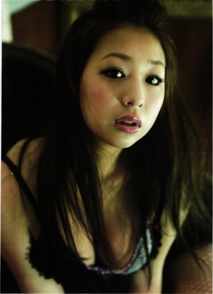 Yahoo!オークション - 14611 佐山彩香 瀬戸早妃 9p 切り抜き 3点でお得