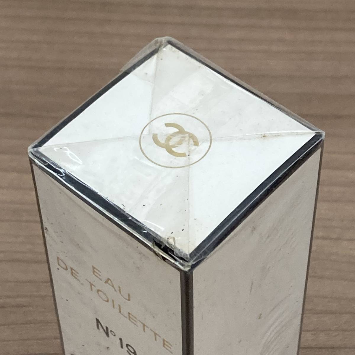 Yahoo!オークション - 【CHANEL/シャネル】N19 50ml 未開封 香水/化粧...
