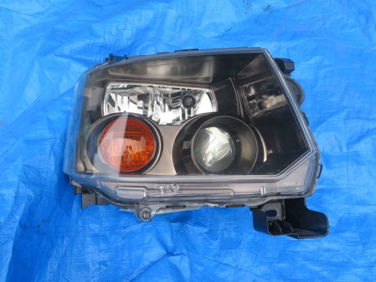 Yahoo!オークション - 石 5 日産 オッティ H92W 右 ヘッドライト HID S...