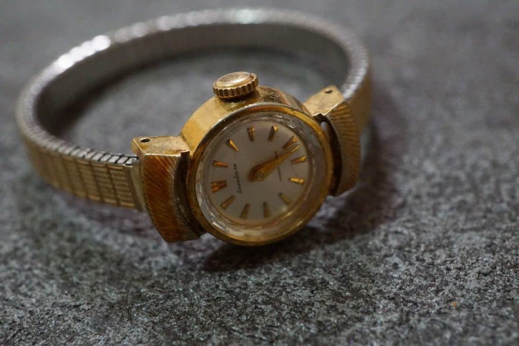 Yahoo!オークション - F731 SEIKO/CITIZENなど ゴールドカラー 腕時計 ...