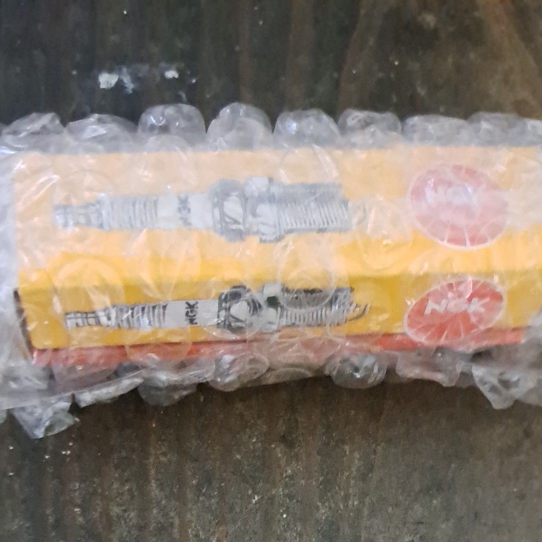 NGK 点火プラグ CR7HSA-9｜PayPayフリマ