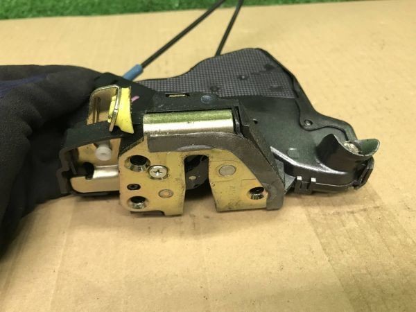 Yahoo!オークション - 管0591 MNH10W アルファード 前期 純正 フロント...