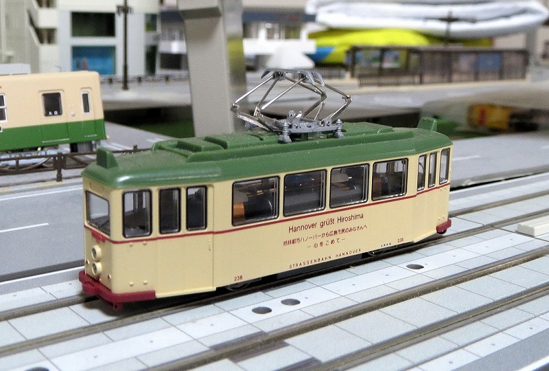 Yahoo!オークション - KATO 広島電鉄 200形 ハノーバー電車