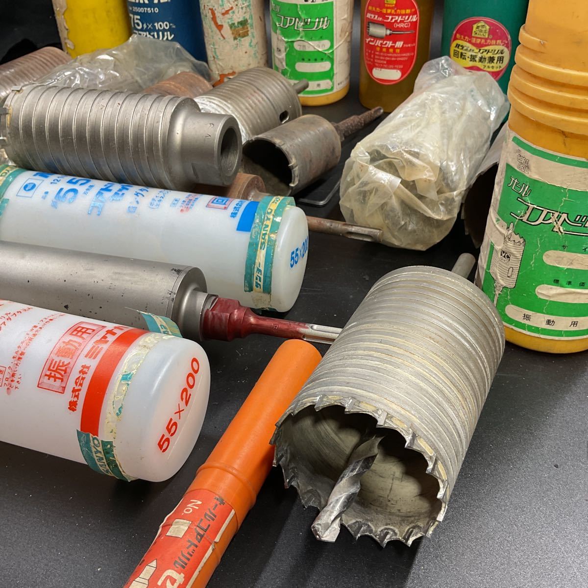 Yahoo!オークション - w17/コアドリルビット 工具 まとめて大量