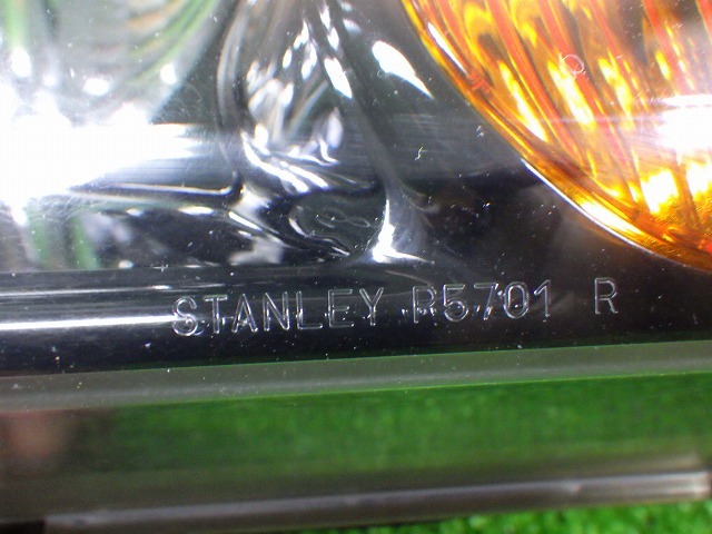 Yahoo!オークション - ミツビシ U61/U62 ミニキャブ ヘッドライト 左右...