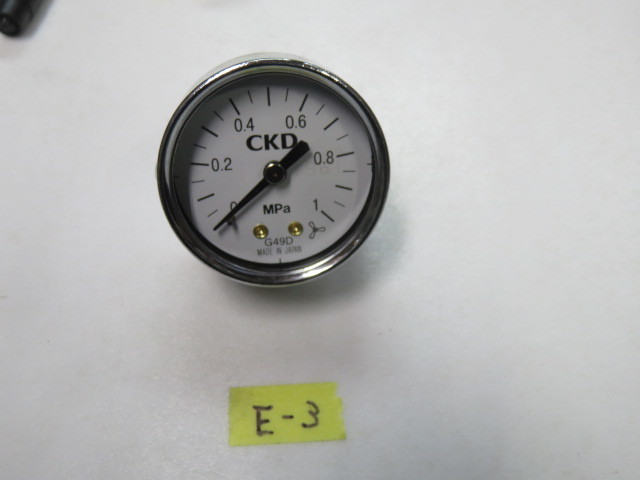 Yahoo!オークション - CKD 1Mpa 常圧 普通圧 圧力計 1/4 43φ 圧力メー...