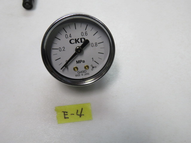 Yahoo!オークション - CKD 1Mpa 常圧 普通圧 圧力計 1/4 43φ 圧力メー...