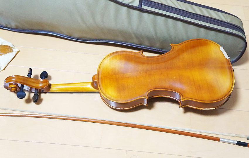 バイオリン 4/4 antonius Stradivarius cremonensis faciebat anno 1713 made in czechoslovakia(バイオリン)｜売買さ ...