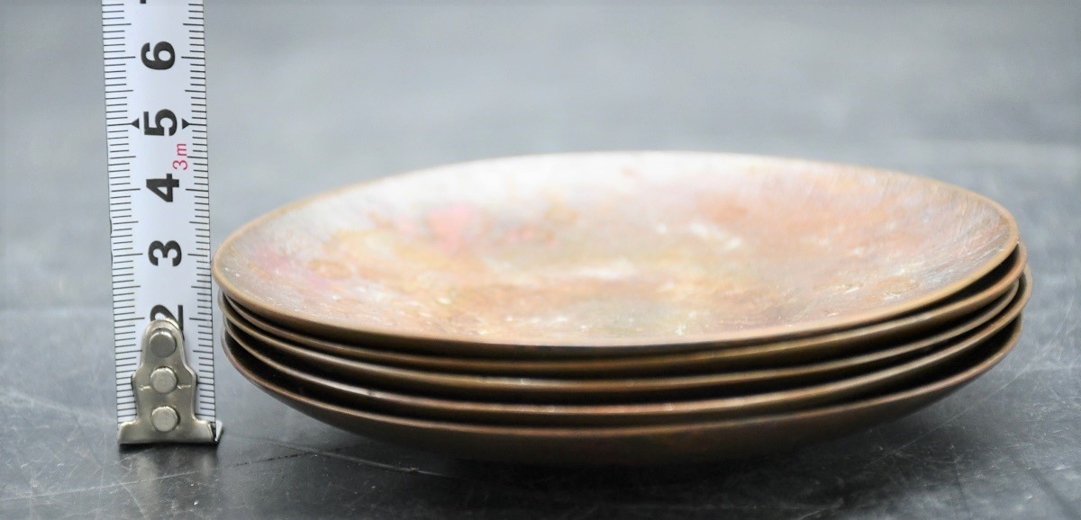 NY5-104 現状品 晴雲 原惣右衛門 斑紫銅茶托5客 和歌彫紋 図変り 銅製 茶托 茶道具 金属工芸 重さ：約950g 品 保管品(銅製)｜売買されたオークション情報、yahooの商品情報 ...