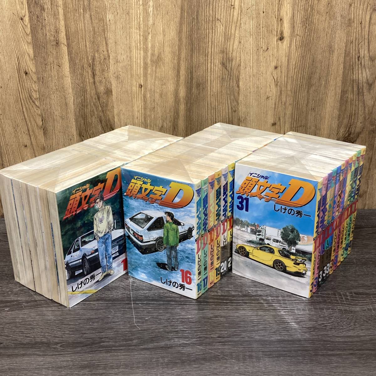 Yahoo!オークション - tu005 頭文字D イニシャルD 1～41巻 しげの秀一 ...