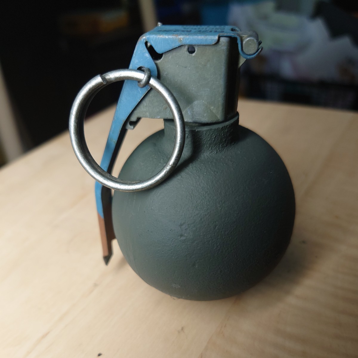 Yahoo!オークション - M67 金属製ハンドグレネード 安全合法品 訓練用