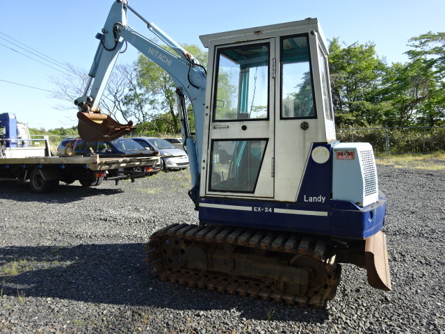 Yahoo!オークション - クボタ OEM ミニユンボ 日立 EX24 鉄キャタゴ...