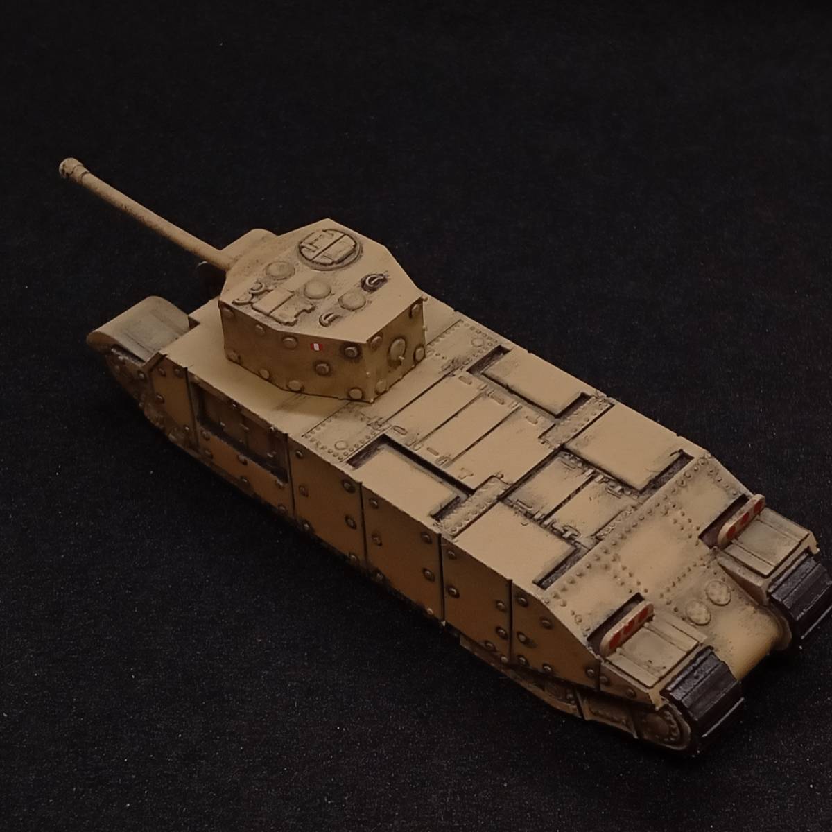 Yahoo!オークション - 完成品1/144 TOG2重戦車 ”古き良き時代の男た...