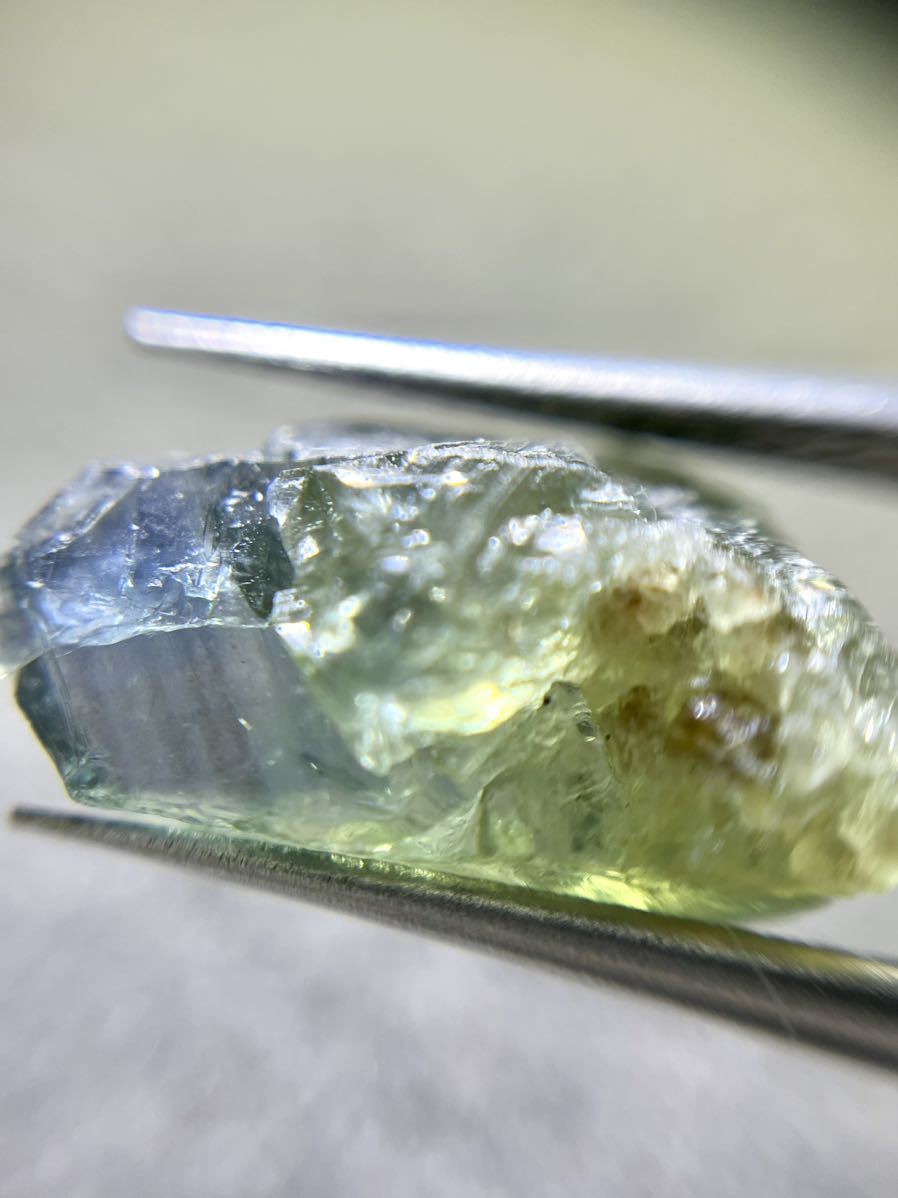 Yahoo!オークション - サファイア原石非加熱3.17ct マダガスカル#012ラ...