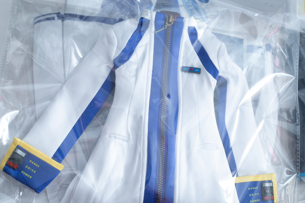 Yahoo!オークション - DD KAITO ウィッグ + デフォルト衣装セット 未使...