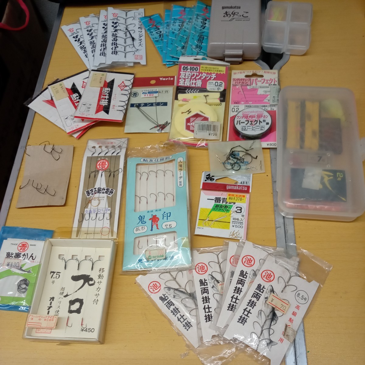 Yahoo!オークション - 鮎仕掛け いろいろ コロガシ 友釣り ケース 他 ...