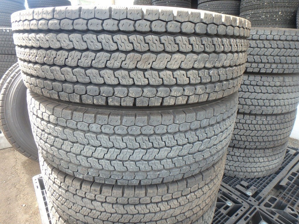 Yahoo!オークション - L810 送料無料【275/80R22.5 151/148】ヨコハマ ...