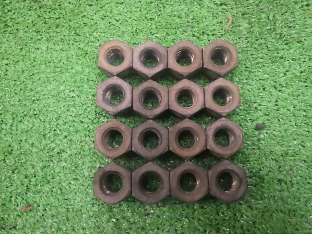 Yahoo!オークション - ミニカ H42V ホイールナット 1台分 送料520円