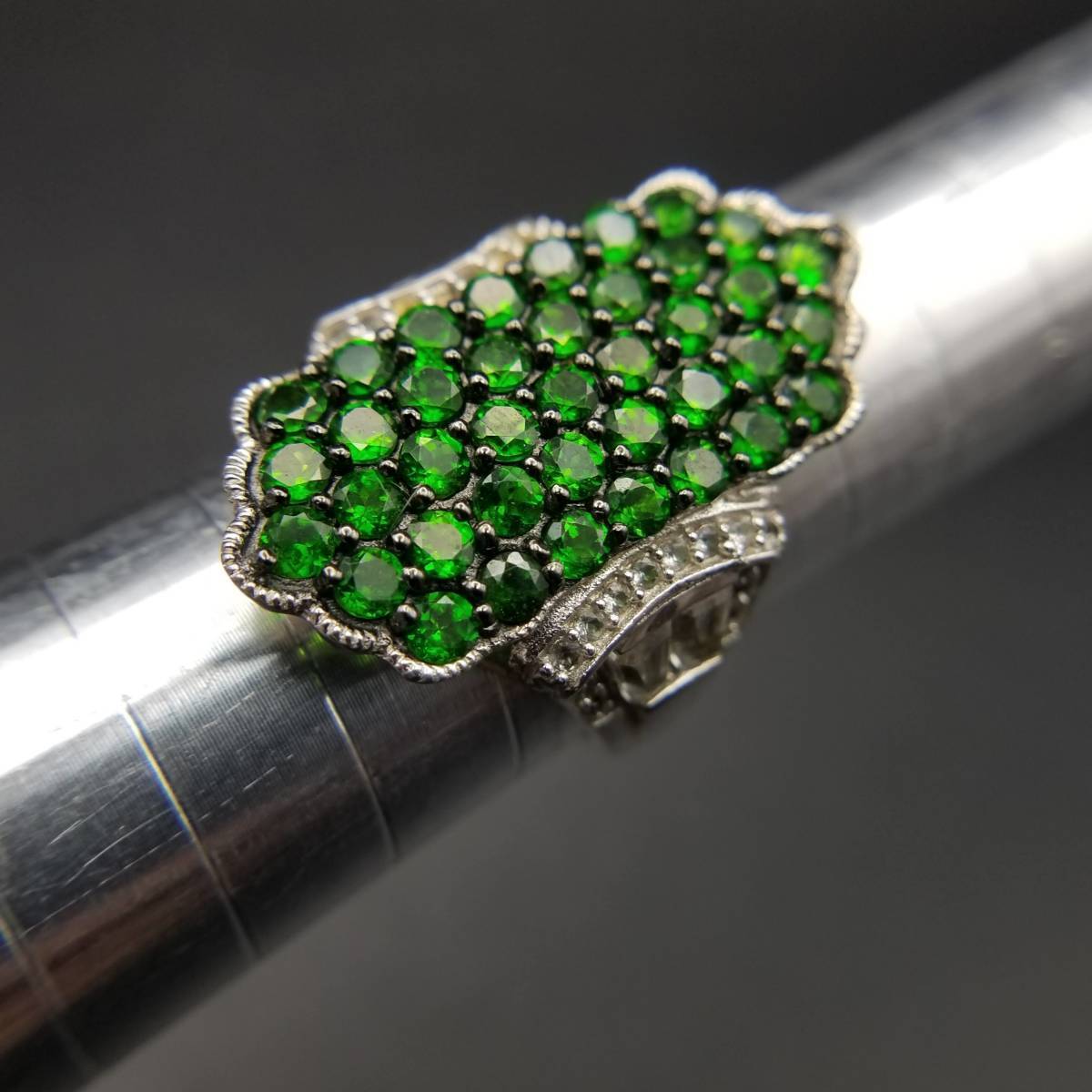 Yahoo!オークション - HT グリーン パヴェ ラインストーン 925 ビンテ...