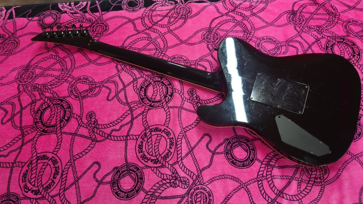 Yahoo!オークション - 激レア スキャロップ仕様 海外モデル Izzy Strad...