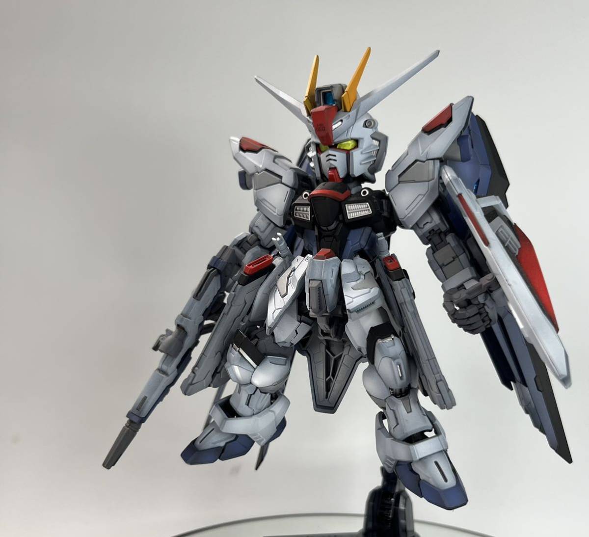 Yahoo オークション Mgsd フリーダムガンダム 塗装済 完成品