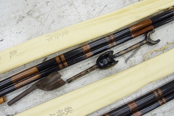 Yahoo!オークション - S045-J10-1653 秋峰作 総塗 竿掛 玉の柄 ヘラ竿 ...