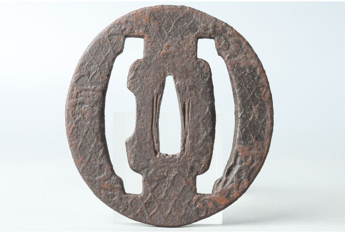 Yahoo!オークション - [URA]刀剣美術/鉄地舟形透丸形鍔/114g/12-6-72