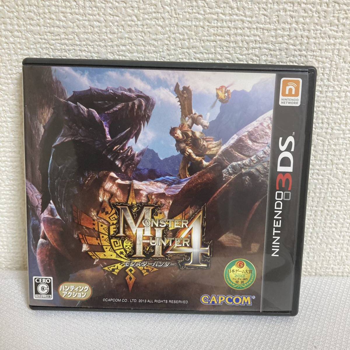Yahoo!オークション - 3DS モンスターハンター4G ニンテンドー NINTEND...