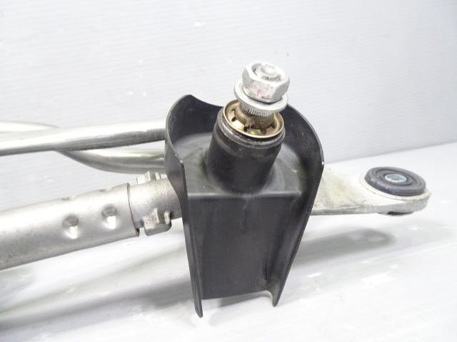 Yahoo!オークション - ノア DBA-ZRR80W F フロント ワイパーモーター 8...