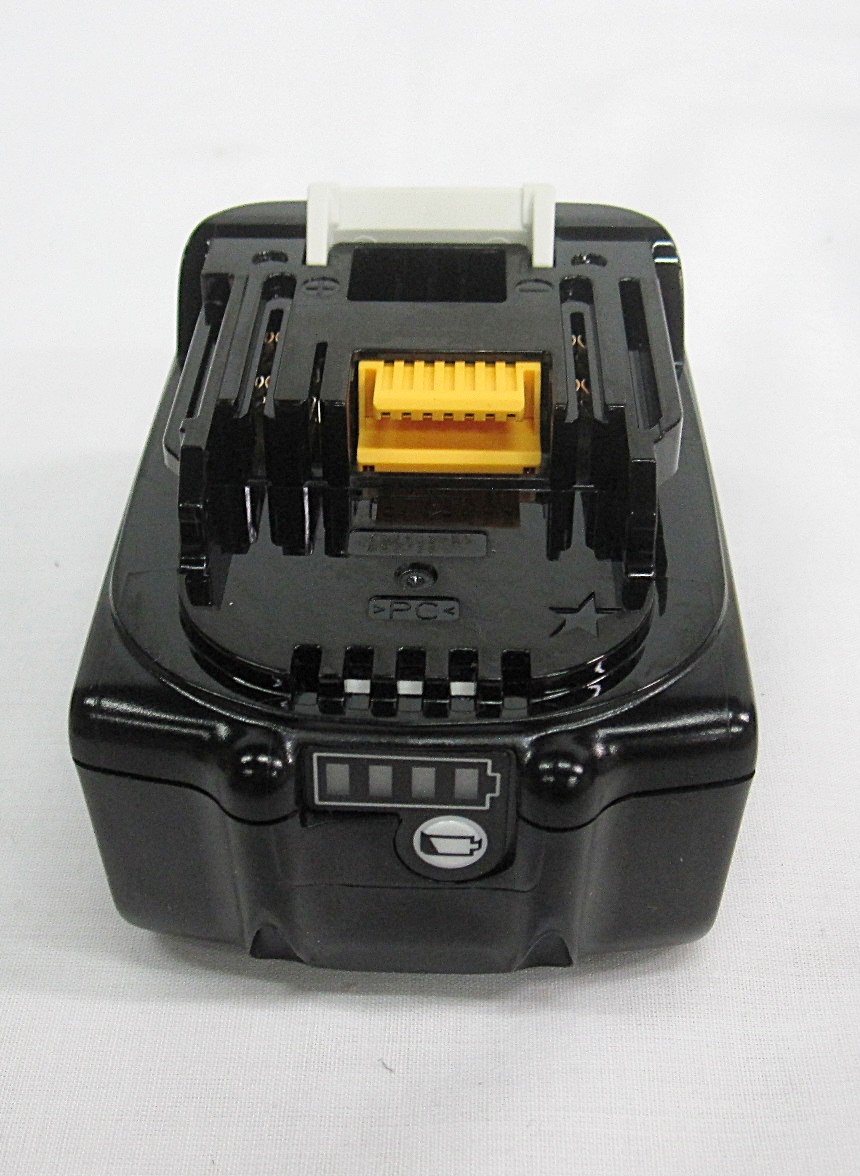 Yahoo!オークション - マキタ 18V充電式チェンソー（115mm） UC122DRF