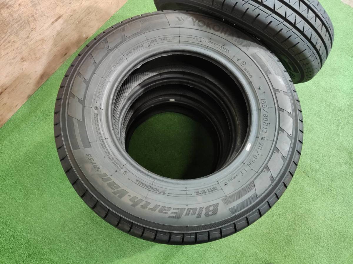 165 80r13 90 88n Lt Yokohama ブルーアースvan Ry55 2022年 4本セット 中古品 |売買された