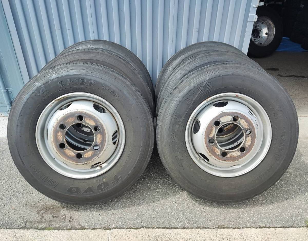 Yahoo!オークション - 9R19.5 (14PR) TOYO M139【3本/2018年 3本/2019...