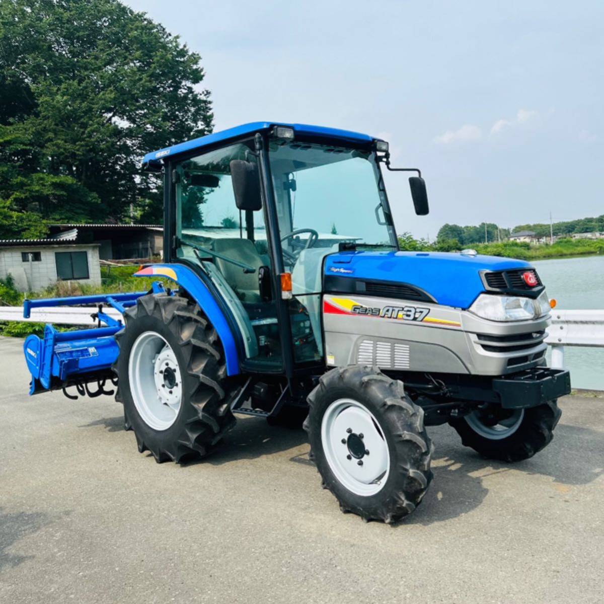 代購代標第一品牌－樂淘letao－★ISEKIイセキGEAS AT37★ハイスピード[HIGHSPEED]★37馬力★エアコンキャヒン付★ 時間 733h★自動水平★パワステ★4WD★バックアップ★
