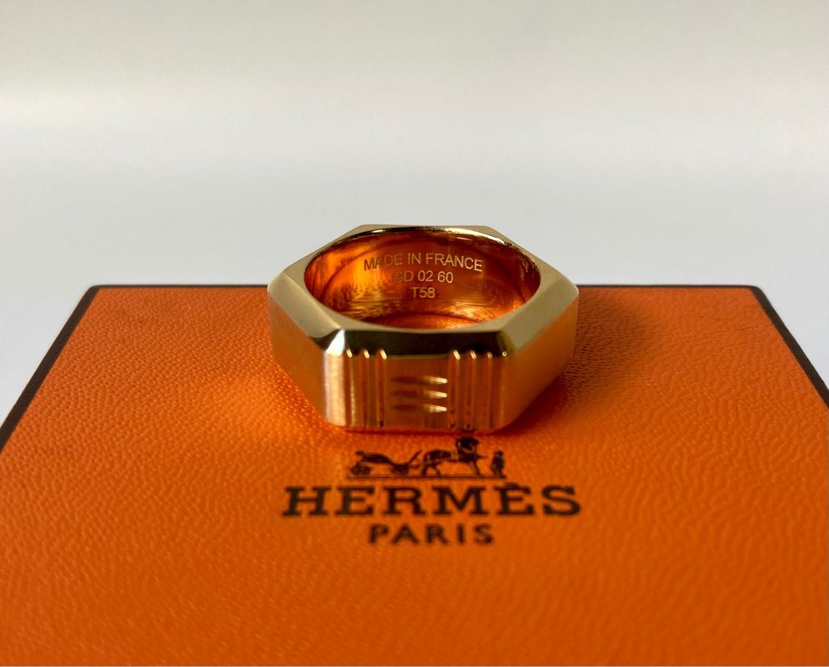HERMES エルメス 希少 ツールボックス Hロゴモチーフ イエロー HERMES エルメス 希少 ツールボックス Hロゴモチーフ イエロー