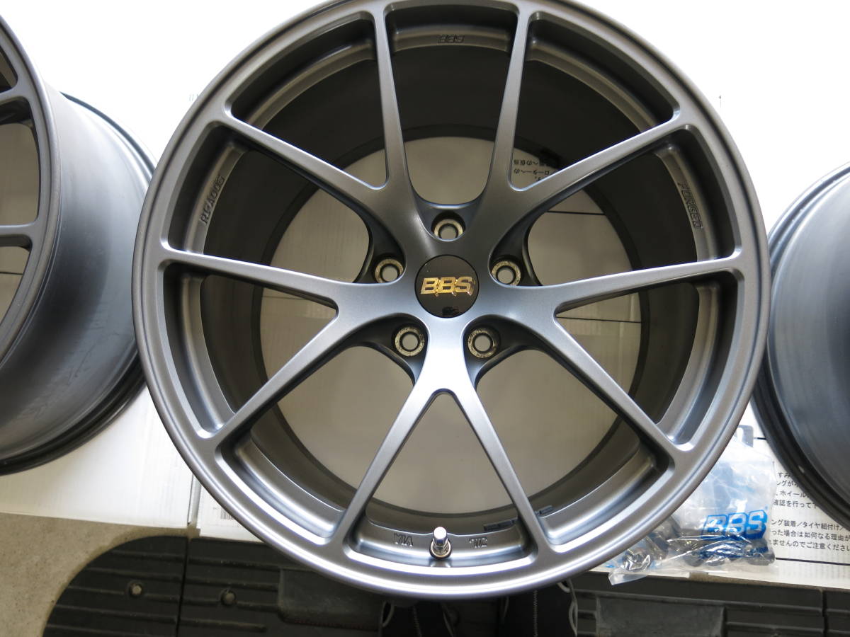 BBS アルミ鍛造 1ピースホイール RI-A006 マットグレイ MGR R34(5穴)｜売買されたオークション情報、yahooの商品情報をアーカイブ公開 - オークファン（aucfan.com）