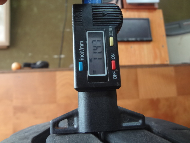 Yahoo!オークション - P332 225/80R17.5 LT ブリヂストン G588 1本 202...